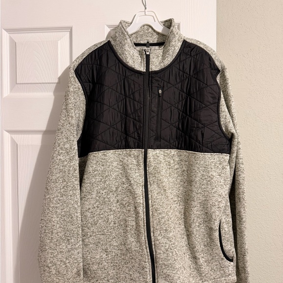 Zyia Active | Jackets & Coats | Zyia Gray And Black Quilted Jacket ...